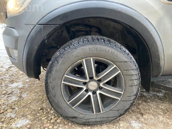 Pelēks Ford Ranger 2018 Rīga, ar dzinēja tilpumu 3.00 L un nobraukumu 244 tūkst. km par 21900 €, foto 8 vietnē AUTOMOTO.COM.LV