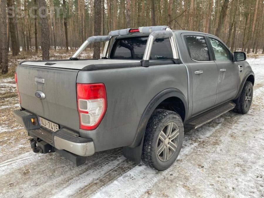 Pelēks Ford Ranger 2018 Rīga, ar dzinēja tilpumu 3.00 L un nobraukumu 244 tūkst. km par 21900 €, foto 16 vietnē AUTOMOTO.COM.LV