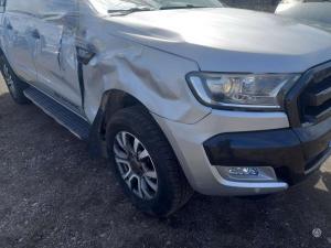 Grey Ford Ranger 2018 in Panevezys, with an engine capacity of 3.20 L and mileage of 200 thousand km for 10500 €, photo 5 on AUTOMOTO.COM.LV