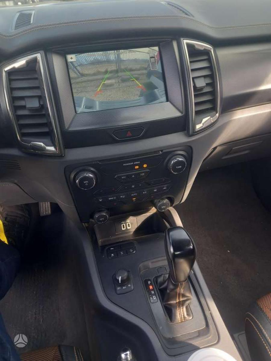 Grey Ford Ranger 2018 in Panevezys, with an engine capacity of 3.20 L and mileage of 200 thousand km for 10500 €, photo 15 on AUTOMOTO.COM.LV