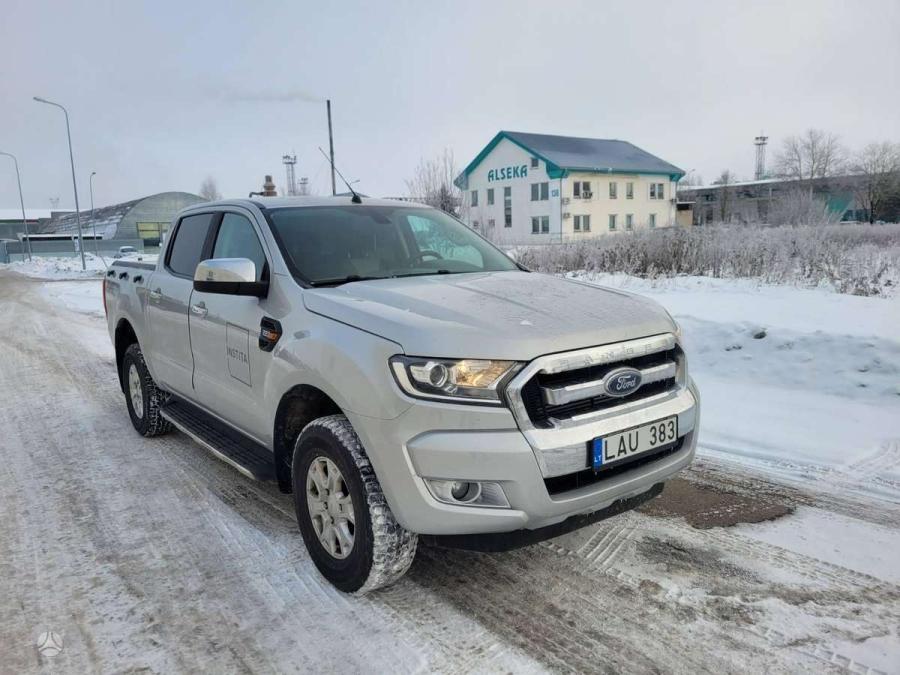 Grey Ford Ranger 2019 in Alytus, with an engine capacity of 2.20 L and mileage of 238 thousand km for 14500 €, photo 2 on AUTOMOTO.COM.LV