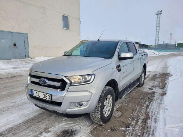 Grey Ford Ranger 2019 in Alytus, with an engine capacity of 2.20 L and mileage of 238 thousand km for 14500 €, photo 3 on AUTOMOTO.COM.LV