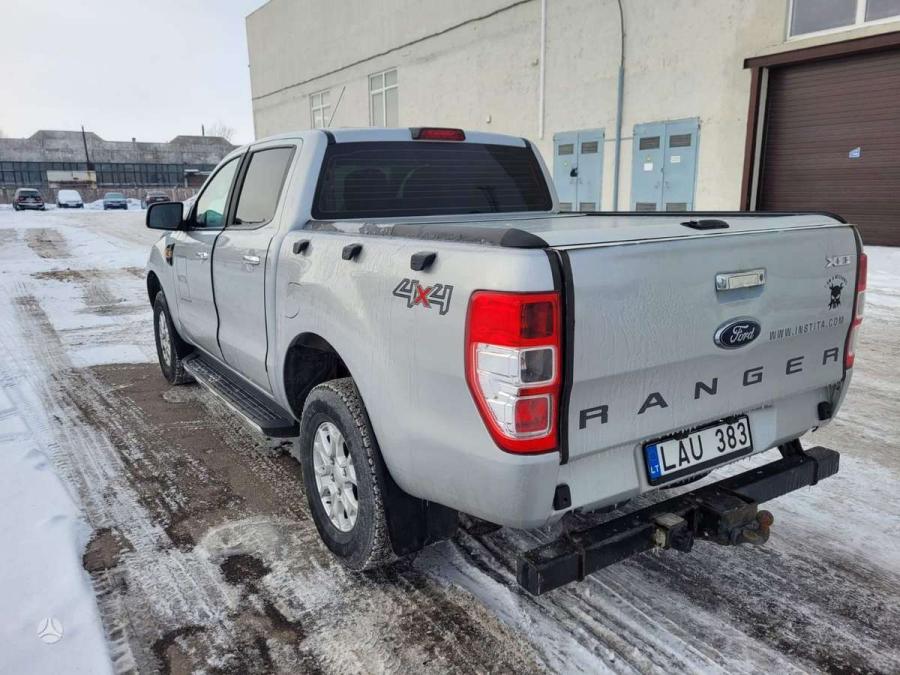 Grey Ford Ranger 2019 in Alytus, with an engine capacity of 2.20 L and mileage of 238 thousand km for 14500 €, photo 9 on AUTOMOTO.COM.LV