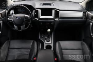 Pelēks Ford Ranger 2019 Valmiera, ar dzinēja tilpumu 3.20 L un nobraukumu 257 tūkst. km par 21300 €, foto 13 vietnē AUTOMOTO.COM.LV