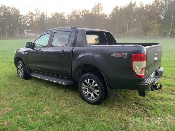 Ford Ranger 2019 Jelgava vietnÄ PelÄks Ford Ranger 2019 Jelgava, ar dzinÄja tilpumu 3.20 L un nobraukumu 149 tÅ«kst. km par 19990 ā¬, foto 5 vietnÄ AUTOMOTO.COM.LV