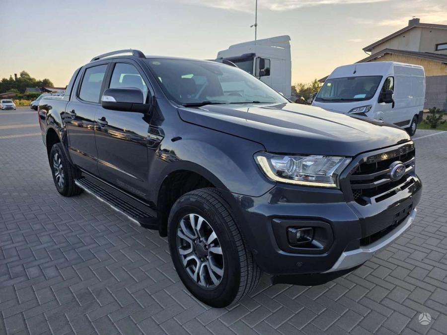 Pelēks Ford Ranger 2020 Tauragė, ar dzinēja tilpumu 2.00 L un nobraukumu 135 tūkst. km par 20500 €, foto 1 vietnē AUTOMOTO.COM.LV