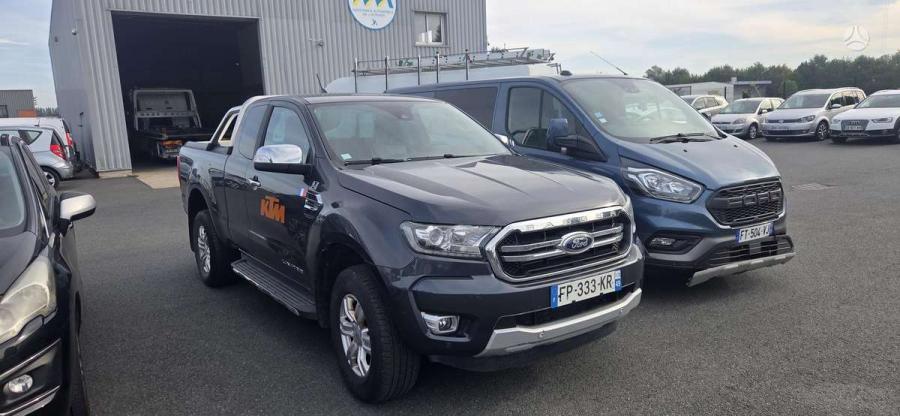 Grey Ford Ranger 2020 in Taurage, with an engine capacity of 2.00 L and mileage of 240 thousand km for 15300 €, photo 3 on AUTOMOTO.COM.LV