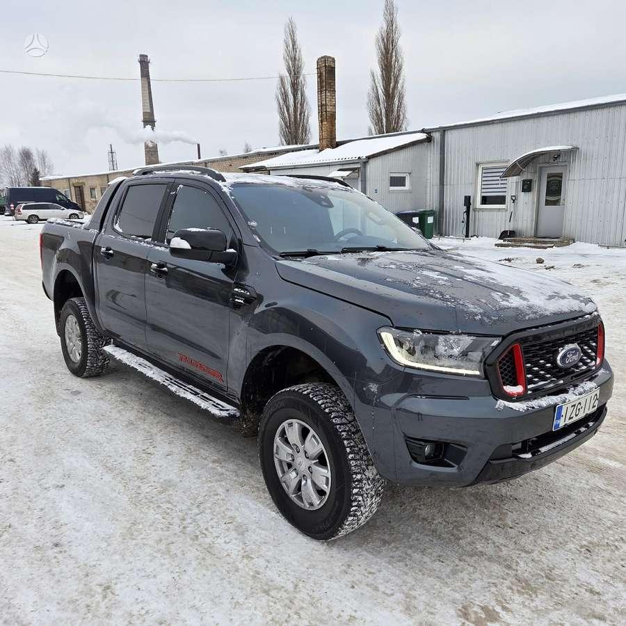 Grey Ford Ranger 2021 in Taurage, with an engine capacity of 2.00 L and mileage of 114 thousand km for 22930 €, photo 1 on AUTOMOTO.COM.LV