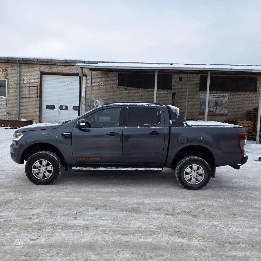 Grey Ford Ranger 2021 in Taurage, with an engine capacity of 2.00 L and mileage of 114 thousand km for 22930 €, photo 3 on AUTOMOTO.COM.LV