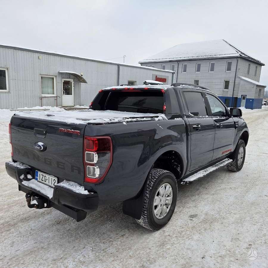 Grey Ford Ranger 2021 in Taurage, with an engine capacity of 2.00 L and mileage of 114 thousand km for 22930 €, photo 6 on AUTOMOTO.COM.LV