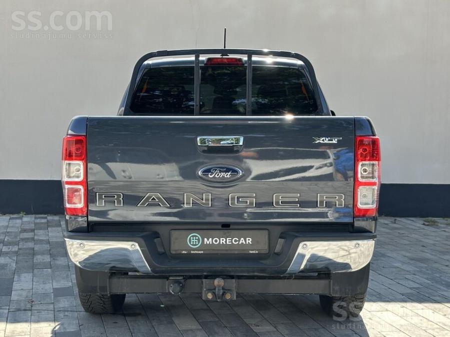 Grey Ford Ranger 2022 in Riga, with an engine capacity of 2.00 L and mileage of 160 thousand km for 22950 €, photo 5 on AUTOMOTO.COM.LV