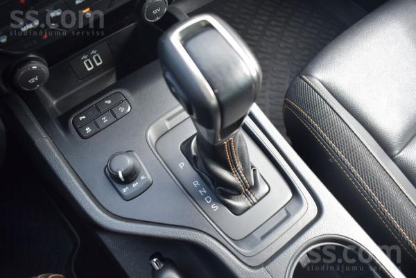 Pelēks Ford Ranger 2022 Kuldīga, ar dzinēja tilpumu 2.00 L un nobraukumu 0 tūkst. km par 32550 €, foto 8 vietnē AUTOMOTO.COM.LV