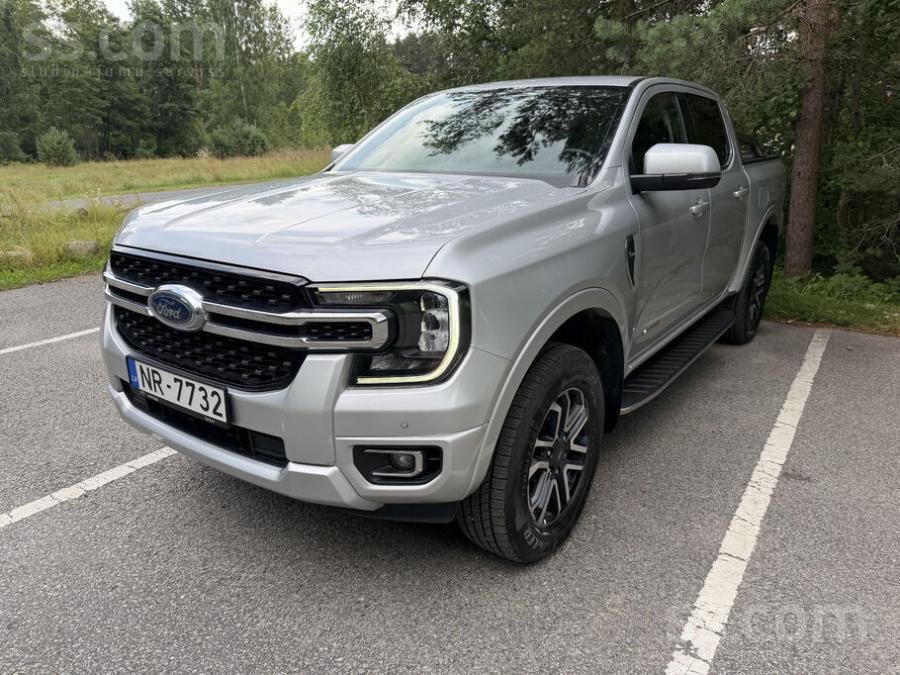 Grey Ford Ranger 2023 in Riga, with an engine capacity of 2.00 L and mileage of 65 thousand km for 37000 €, photo 3 on AUTOMOTO.COM.LV