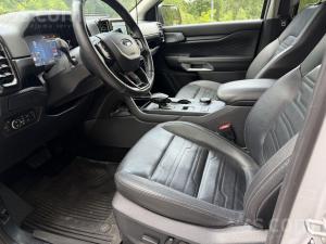 Grey Ford Ranger 2023 in Riga, with an engine capacity of 2.00 L and mileage of 65 thousand km for 37000 €, photo 6 on AUTOMOTO.COM.LV