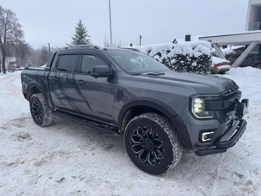 Grey Ford Ranger 2024 in Vilnius, with an engine capacity of 2.99 L and mileage of 77 thousand km for 51000 €, photo 12 on AUTOMOTO.COM.LV
