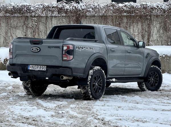 Grey Ford Ranger 2024 in Vilnius, with an engine capacity of 2.96 L and mileage of 22 thousand km for 63900 €, photo 9 on AUTOMOTO.COM.LV