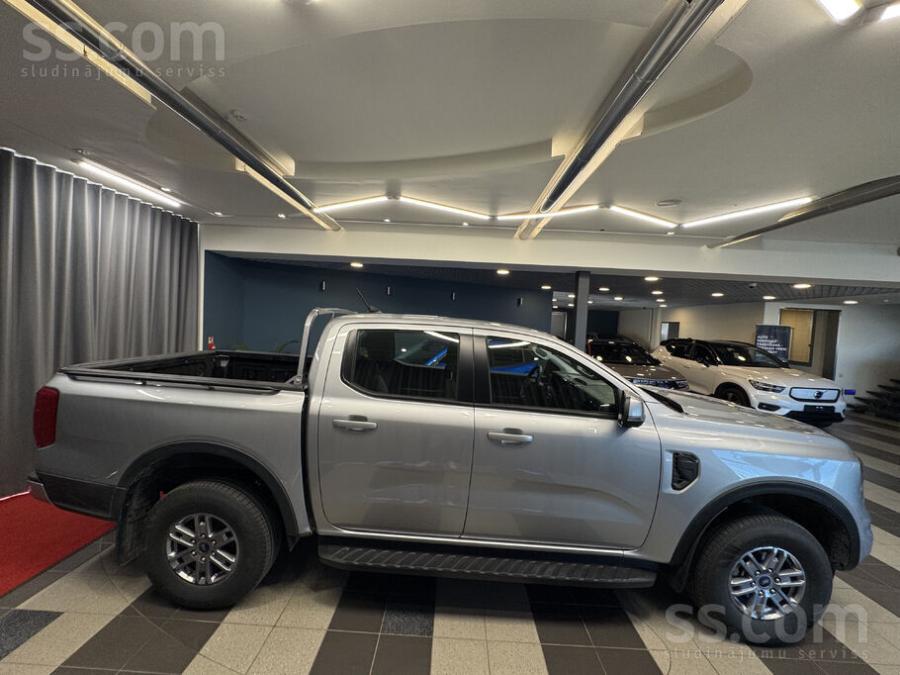 Pelēks Ford Ranger 2024 Rīga, ar dzinēja tilpumu 2.00 L un nobraukumu 29 tūkst. km par 33990 €, foto 5 vietnē AUTOMOTO.COM.LV