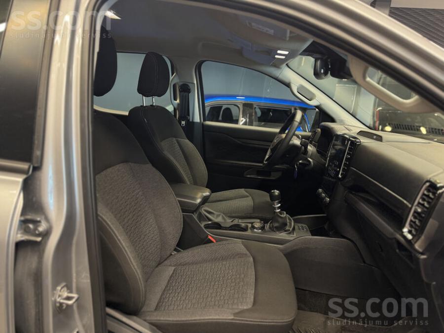 Pelēks Ford Ranger 2024 Rīga, ar dzinēja tilpumu 2.00 L un nobraukumu 29 tūkst. km par 33990 €, foto 14 vietnē AUTOMOTO.COM.LV
