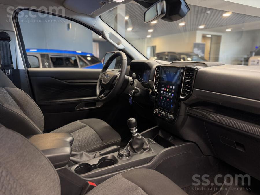 Pelēks Ford Ranger 2024 Rīga, ar dzinēja tilpumu 2.00 L un nobraukumu 29 tūkst. km par 33990 €, foto 16 vietnē AUTOMOTO.COM.LV