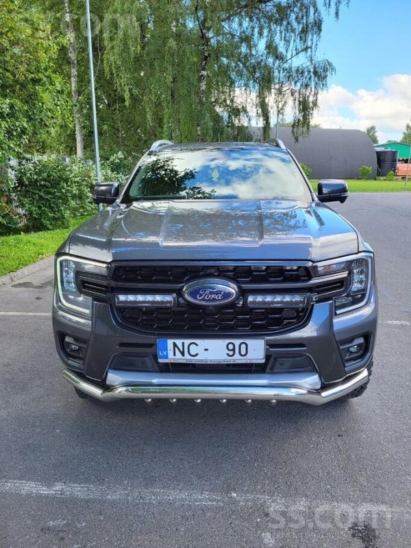 Grey Ford Ranger 2024 in Riga, with an engine capacity of 3.00 L and mileage of 81 thousand km for 43000 €, photo 1 on AUTOMOTO.COM.LV