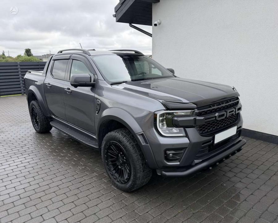 Grey Ford Ranger 2024 in Klaipeda, with an engine capacity of 3.00 L and mileage of 9 thousand km for 43000 €, photo 1 on AUTOMOTO.COM.LV