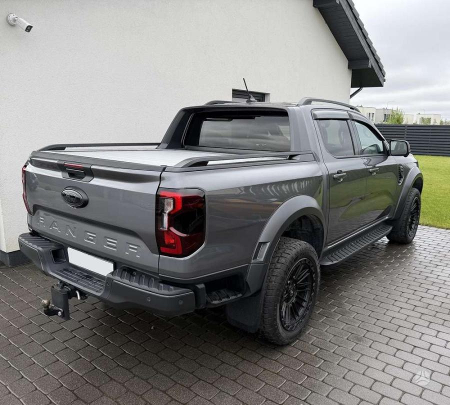Grey Ford Ranger 2024 in Klaipeda, with an engine capacity of 3.00 L and mileage of 9 thousand km for 43000 €, photo 6 on AUTOMOTO.COM.LV