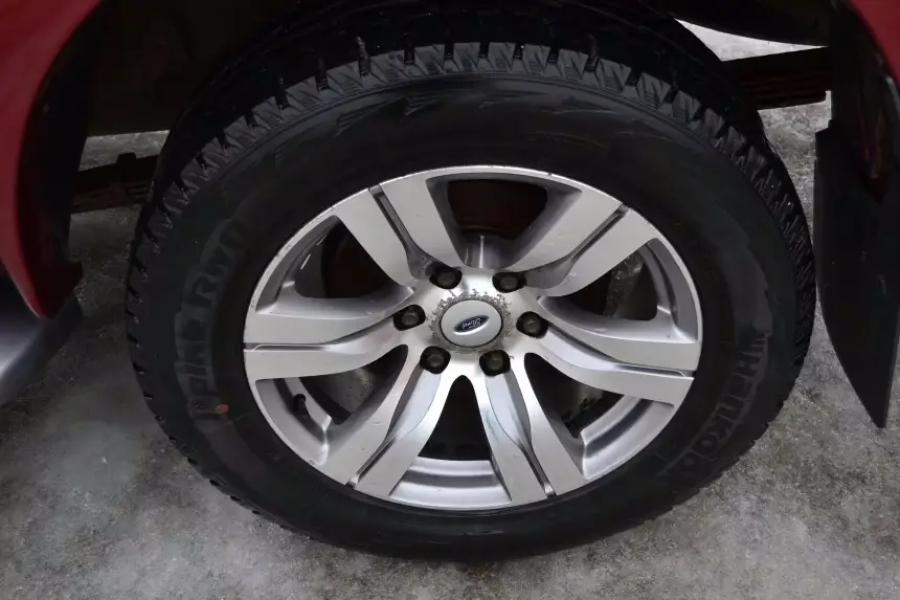 Oranžs Ford Ranger 2011 Jēkabpils, ar dzinēja tilpumu 2.50 L un nobraukumu 226 tūkst. km par 9500 €, foto 18 vietnē AUTOMOTO.COM.LV
