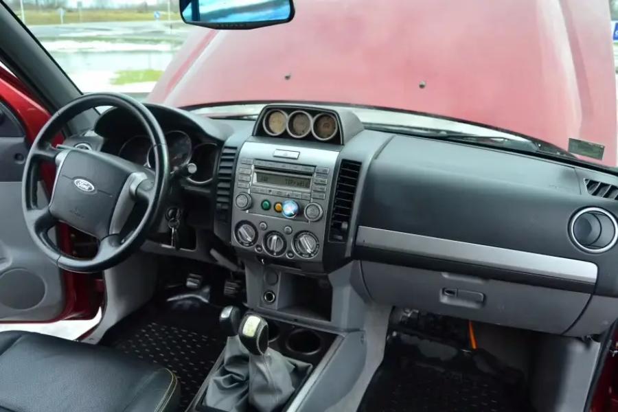 Oranžs Ford Ranger 2011 Jēkabpils, ar dzinēja tilpumu 2.50 L un nobraukumu 226 tūkst. km par 9500 €, foto 28 vietnē AUTOMOTO.COM.LV