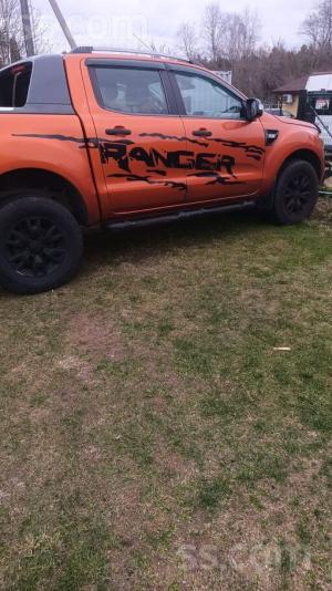 Oranžs Ford Ranger 2015 Rīga, ar dzinēja tilpumu 3.20 L un nobraukumu 314 tūkst. km par 12100 €, foto 7 vietnē AUTOMOTO.COM.LV