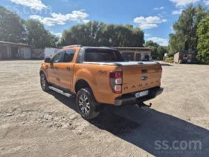 Orange Ford Ranger 2016 in Riga, with an engine capacity of 3.20 L and mileage of 285 thousand km for 20000 €, photo 5 on AUTOMOTO.COM.LV
