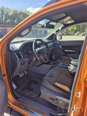 Orange Ford Ranger 2016 in Riga, with an engine capacity of 3.20 L and mileage of 285 thousand km for 20000 €, photo 7 on AUTOMOTO.COM.LV