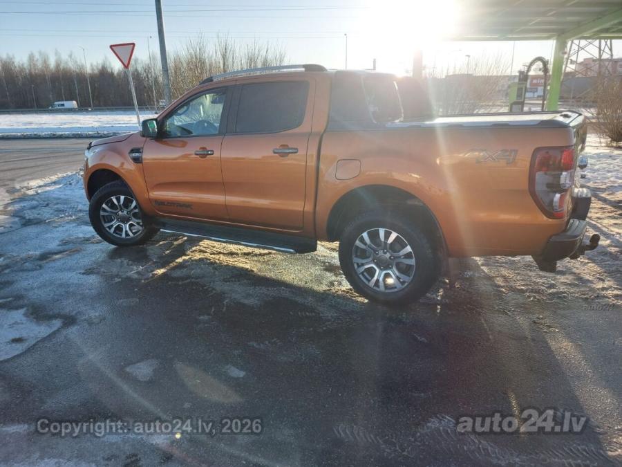 Oranžs Ford Ranger 2019 Tallina, ar dzinēja tilpumu 3.20 L un nobraukumu 377 tūkst. km par 13990 €, foto 4 vietnē AUTOMOTO.COM.LV
