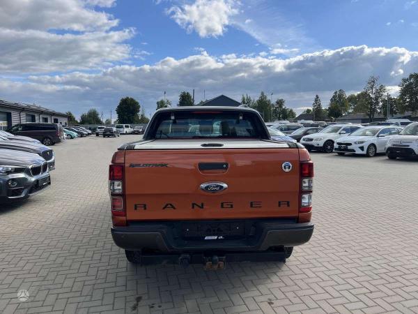 Orange Ford Ranger 2015 in Taurage, with an engine capacity of 3.20 L and mileage of 149 thousand km for 14400 €, photo 9 on AUTOMOTO.COM.LV
