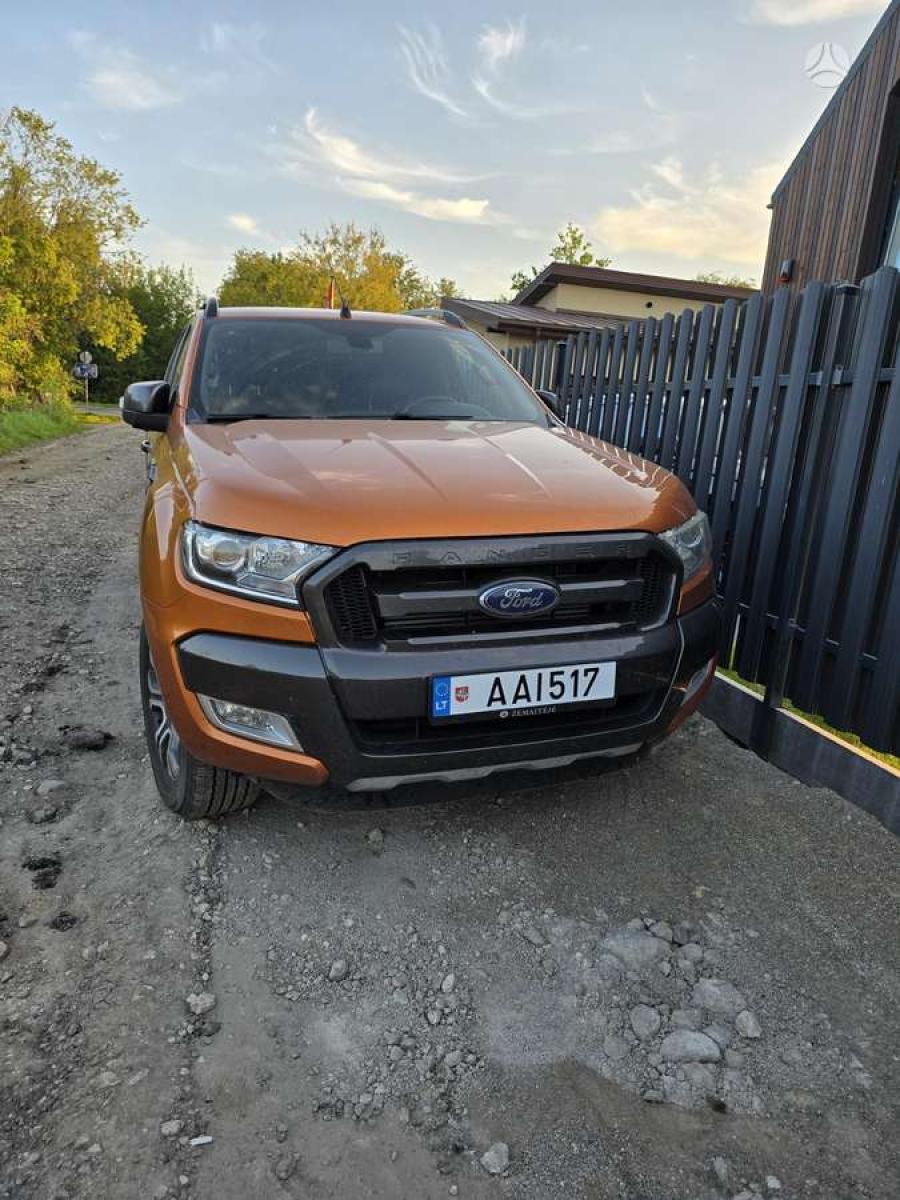 Orange Ford Ranger 2016 in Panevezys, with an engine capacity of 3.20 L and mileage of 160 thousand km for 18000 €, photo 2 on AUTOMOTO.COM.LV