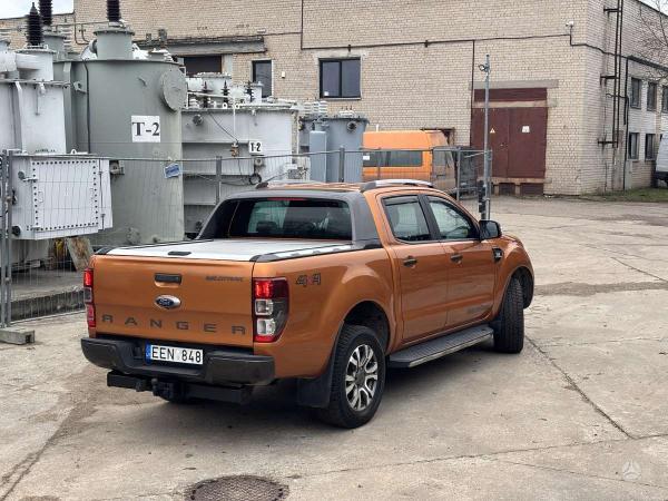 Orange Ford Ranger 2017 in Kaunas, with an engine capacity of 3.20 L and mileage of 305 thousand km for 17599 €, photo 3 on AUTOMOTO.COM.LV