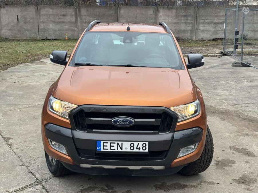 Orange Ford Ranger 2017 in Kaunas, with an engine capacity of 3.20 L and mileage of 305 thousand km for 17599 €, photo 7 on AUTOMOTO.COM.LV
