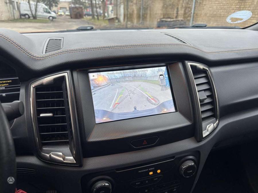 Orange Ford Ranger 2017 in Kaunas, with an engine capacity of 3.20 L and mileage of 305 thousand km for 17599 €, photo 11 on AUTOMOTO.COM.LV