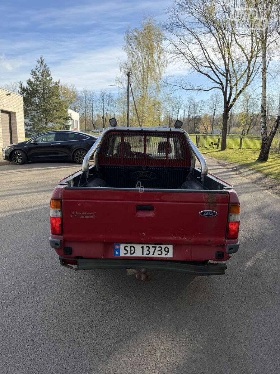Ford Ranger 2002 Panevēža, ar dzinēja tilpumu 2.50 L un nobraukumu 211 tūkst. km par 3800 €, foto 7 vietnē AUTOMOTO.COM.LV