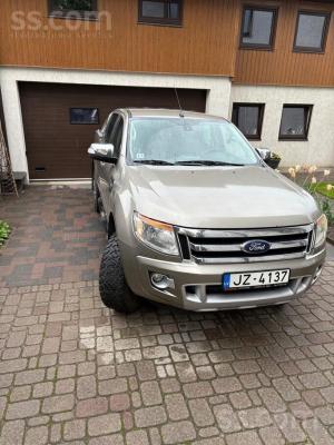 Ford Ranger 2015 in Daugavpils, with an engine capacity of 3.20 L and mileage of 307 thousand km for 5500 €, photo 6 on AUTOMOTO.COM.LV