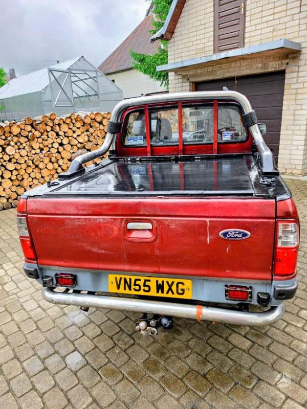 Red Ford Ranger 2006 in Telschi, with an engine capacity of 2.50 L and mileage of 129 thousand km for 3650 €, photo 6 on AUTOMOTO.COM.LV