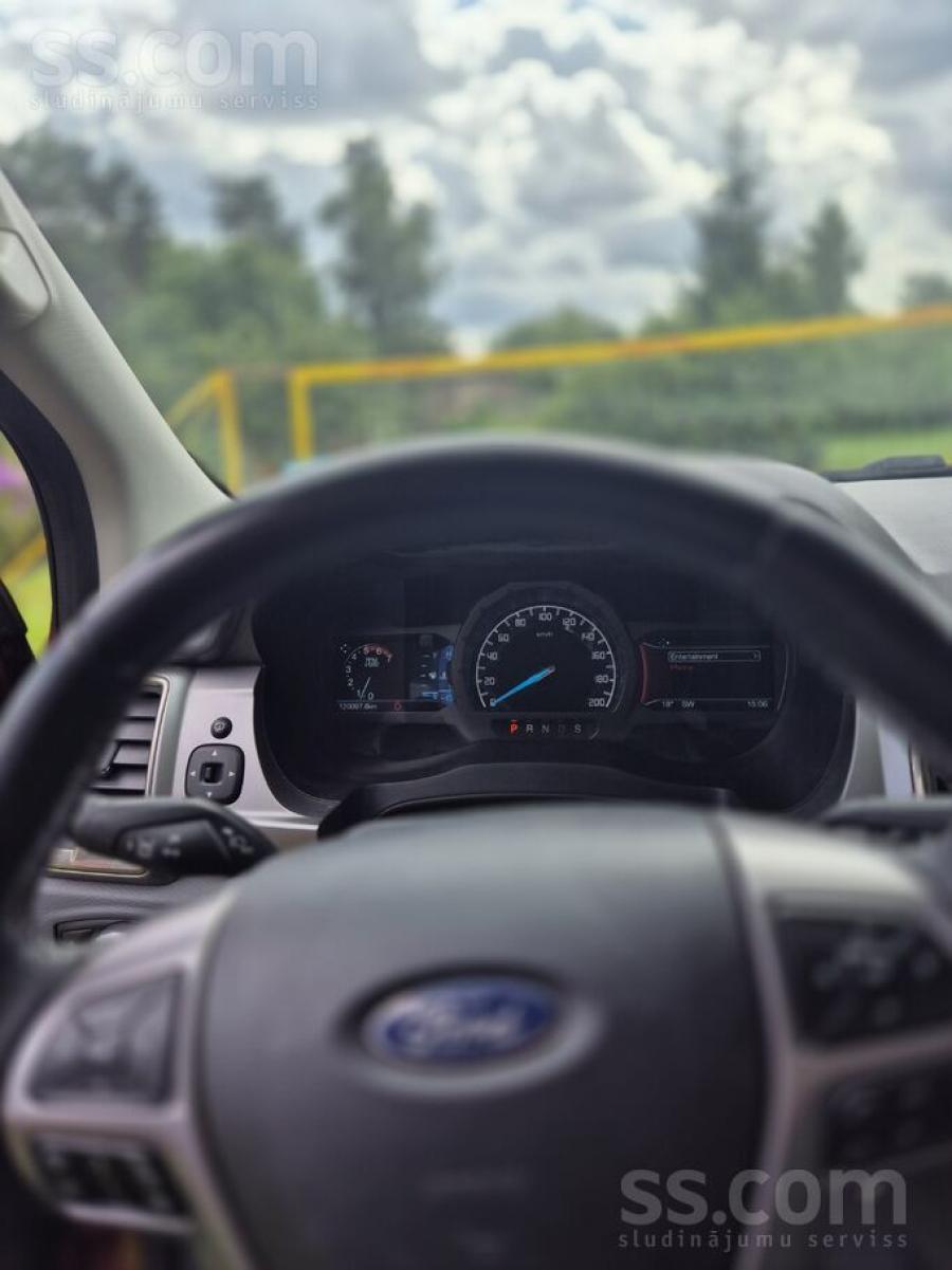 Sarkans Ford Ranger 2017 Rīga, ar dzinēja tilpumu 3.20 L un nobraukumu 120 tūkst. km par 15950 €, foto 3 vietnē AUTOMOTO.COM.LV