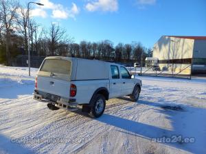 White Ford Ranger 2003 in Tallinn, with an engine capacity of 2.50 L and mileage of 352 thousand km for 4990 €, photo 5 on AUTOMOTO.COM.LV
