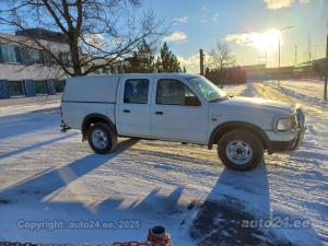 White Ford Ranger 2003 in Tallinn, with an engine capacity of 2.50 L and mileage of 352 thousand km for 4990 €, photo 7 on AUTOMOTO.COM.LV