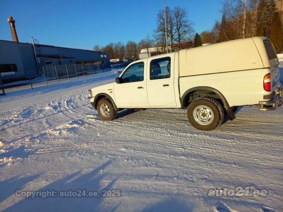 White Ford Ranger 2003 in Tallinn, with an engine capacity of 2.50 L and mileage of 352 thousand km for 4990 €, photo 10 on AUTOMOTO.COM.LV