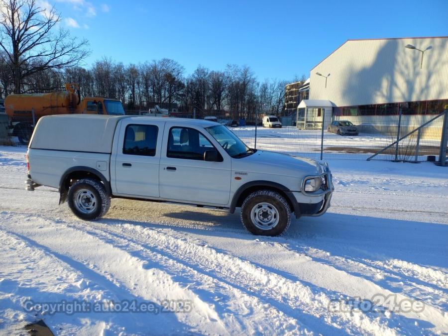 White Ford Ranger 2003 in Tallinn, with an engine capacity of 2.50 L and mileage of 352 thousand km for 4990 €, photo 16 on AUTOMOTO.COM.LV