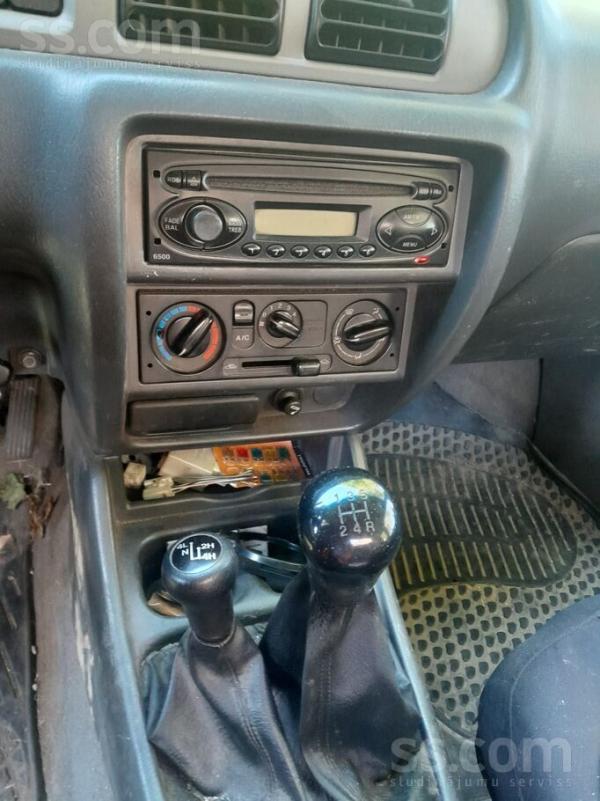Balts Ford Ranger 2006 Liepāja, ar dzinēja tilpumu 2.50 L un nobraukumu 351 tūkst. km par 4500 €, foto 4 vietnē AUTOMOTO.COM.LV