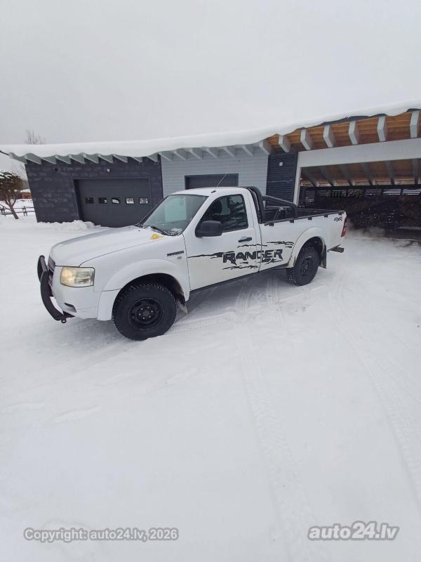 White Ford Ranger 2007 in Tallinn, with an engine capacity of 2.50 L and mileage of 281 thousand km for 9980 €, photo 1 on AUTOMOTO.COM.LV