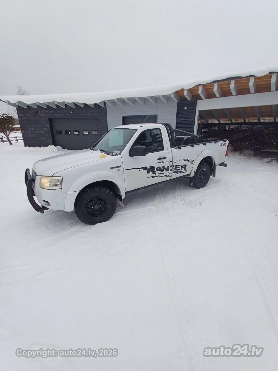 White Ford Ranger 2007 in Tallinn, with an engine capacity of 2.50 L and mileage of 281 thousand km for 9980 €, photo 1 on AUTOMOTO.COM.LV