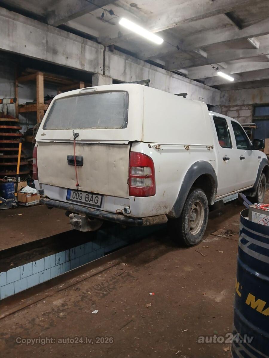White Ford Ranger 2007 in Tallinn, with an engine capacity of 2.50 L and mileage of 260 thousand km for 2500 €, photo 2 on AUTOMOTO.COM.LV