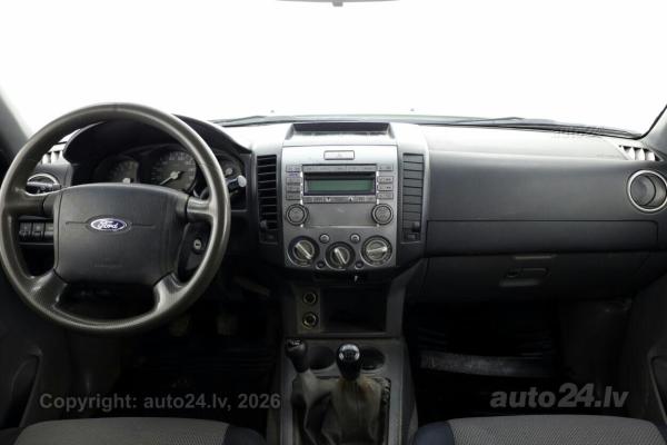 Balts Ford Ranger 2007 Tallina, ar dzinēja tilpumu 2.50 L un nobraukumu 259 tūkst. km par 3499 €, foto 5 vietnē AUTOMOTO.COM.LV